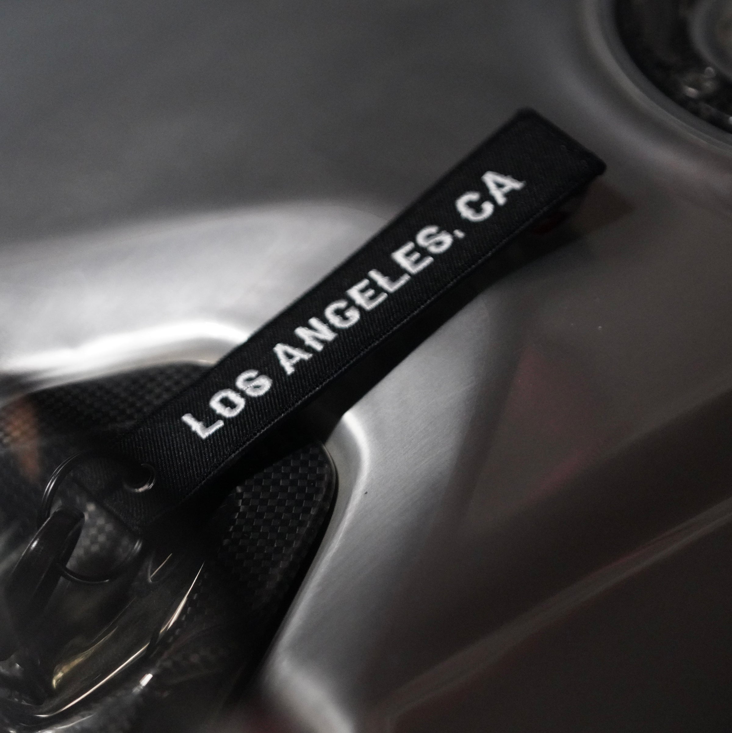 Jet Tag - Black Smoking Skull